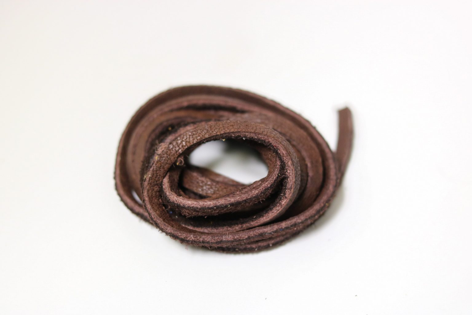 1/4" Chocolate deer lace - Centralia Fur & Hide